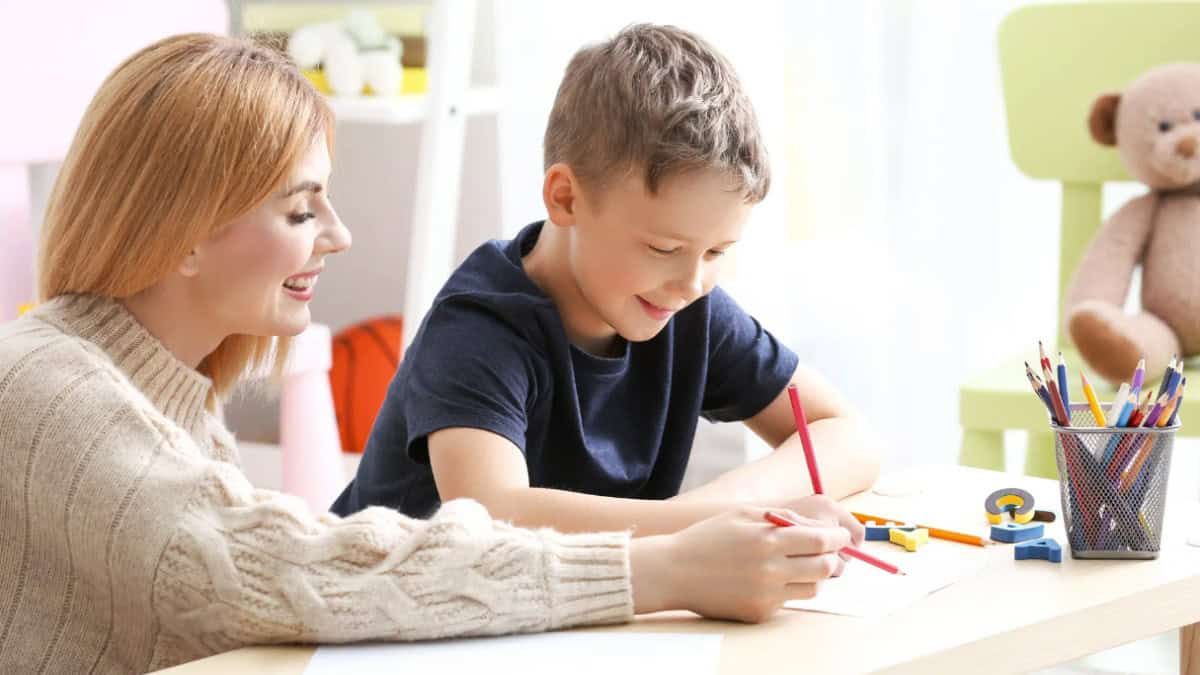 Understanding the Basics of Discrete Trial Training for Autism - JADE ABA