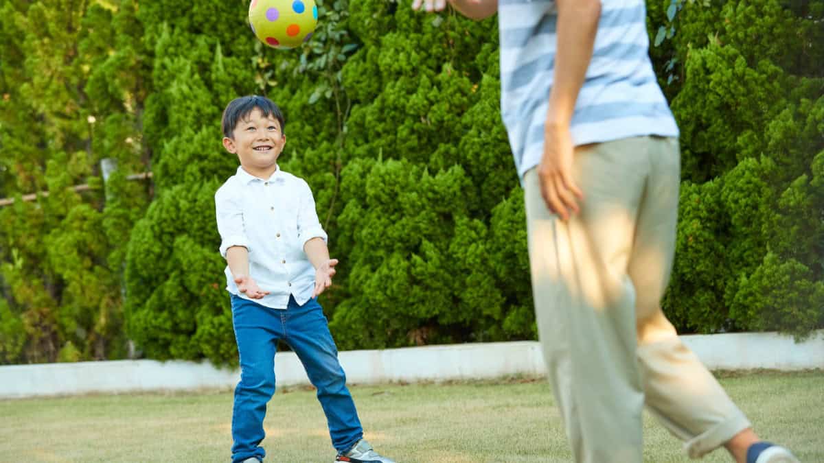 Fine Motor Skills of Individuals With Autism Explained - JADE ABA