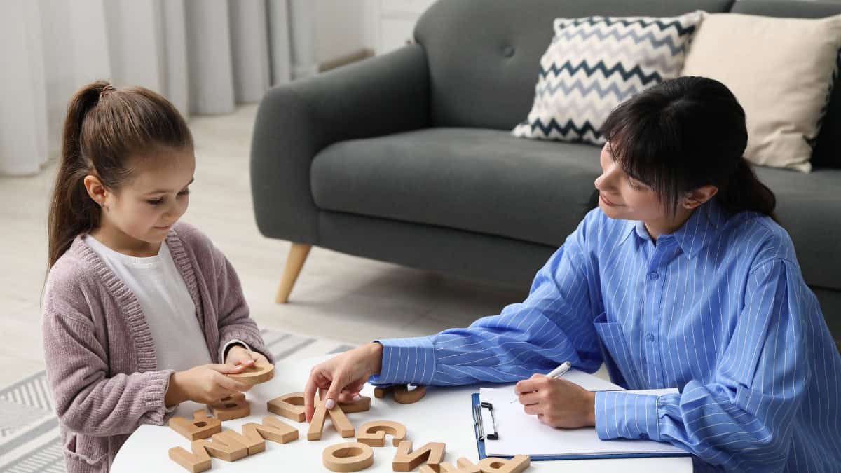 How to Support Cognitive Skills Growth in Autistic Children - JADE ABA