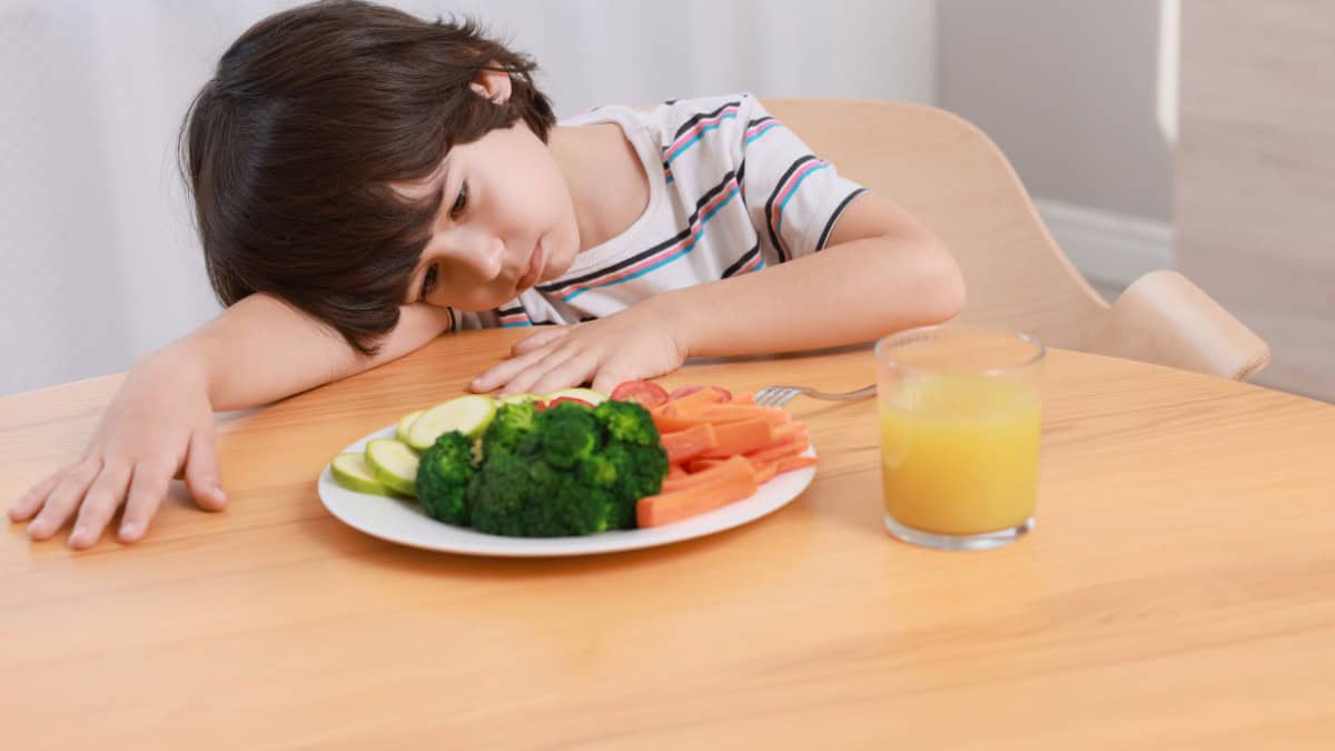 Addressing Eating Habits for Children with Autism - JADE ABA