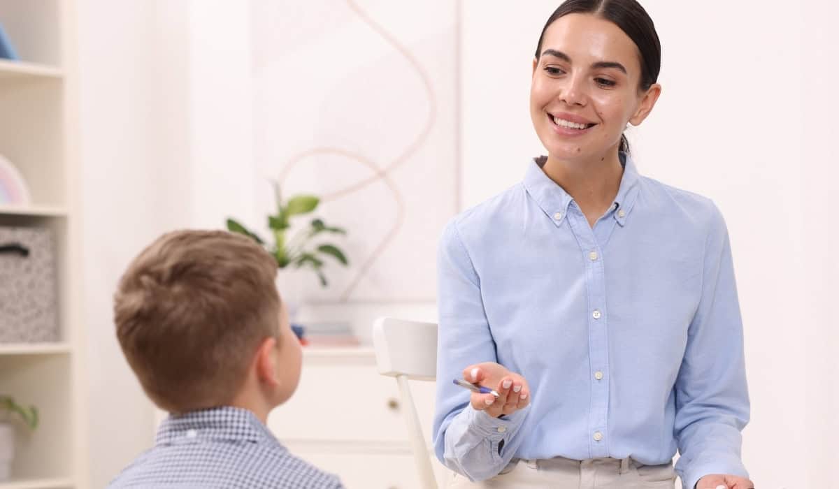 Social Communication Disorder vs Autism Explained - JADE ABA